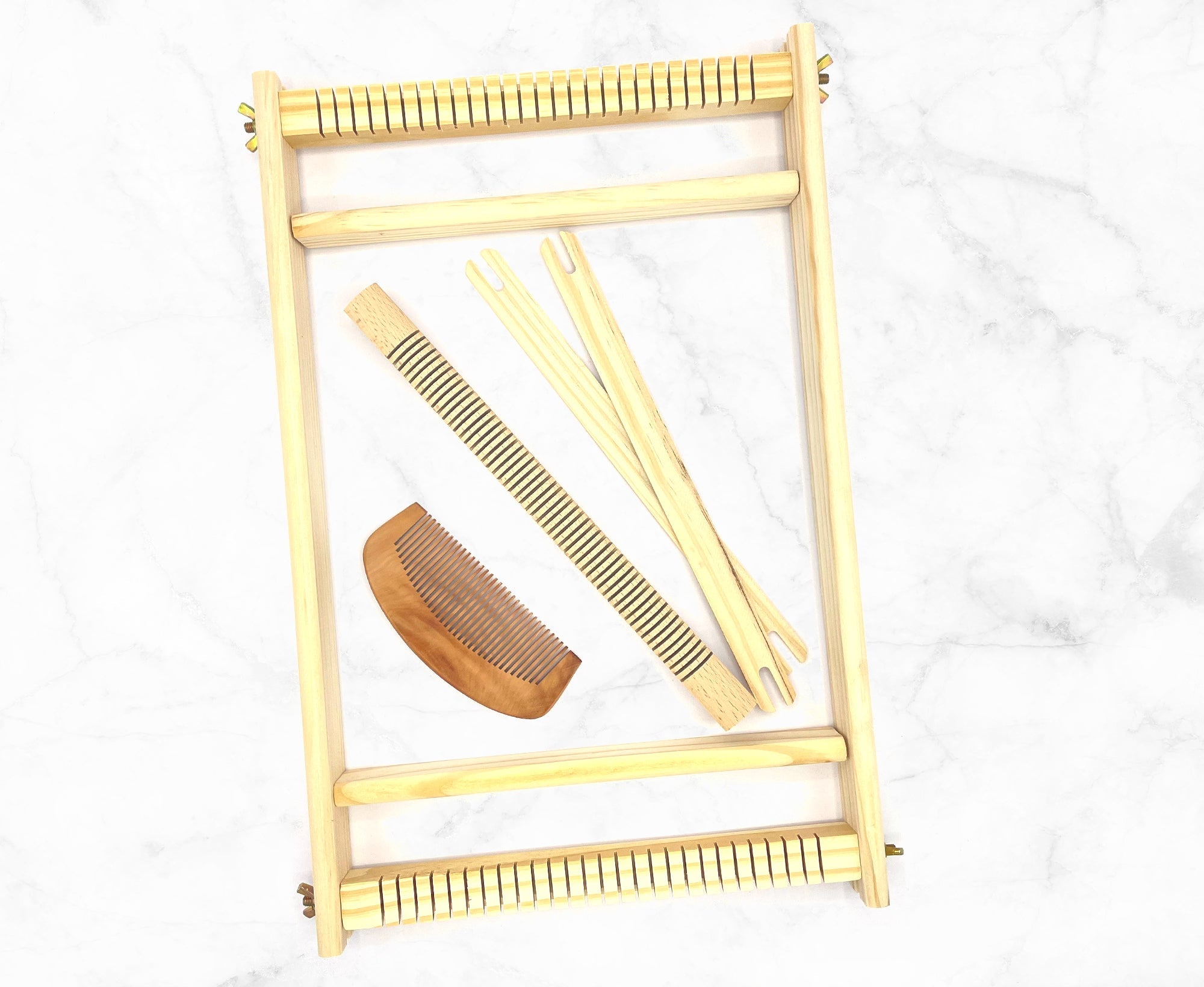 38cm x 20cm Wooden Weaving Loom – World of Wool Trade