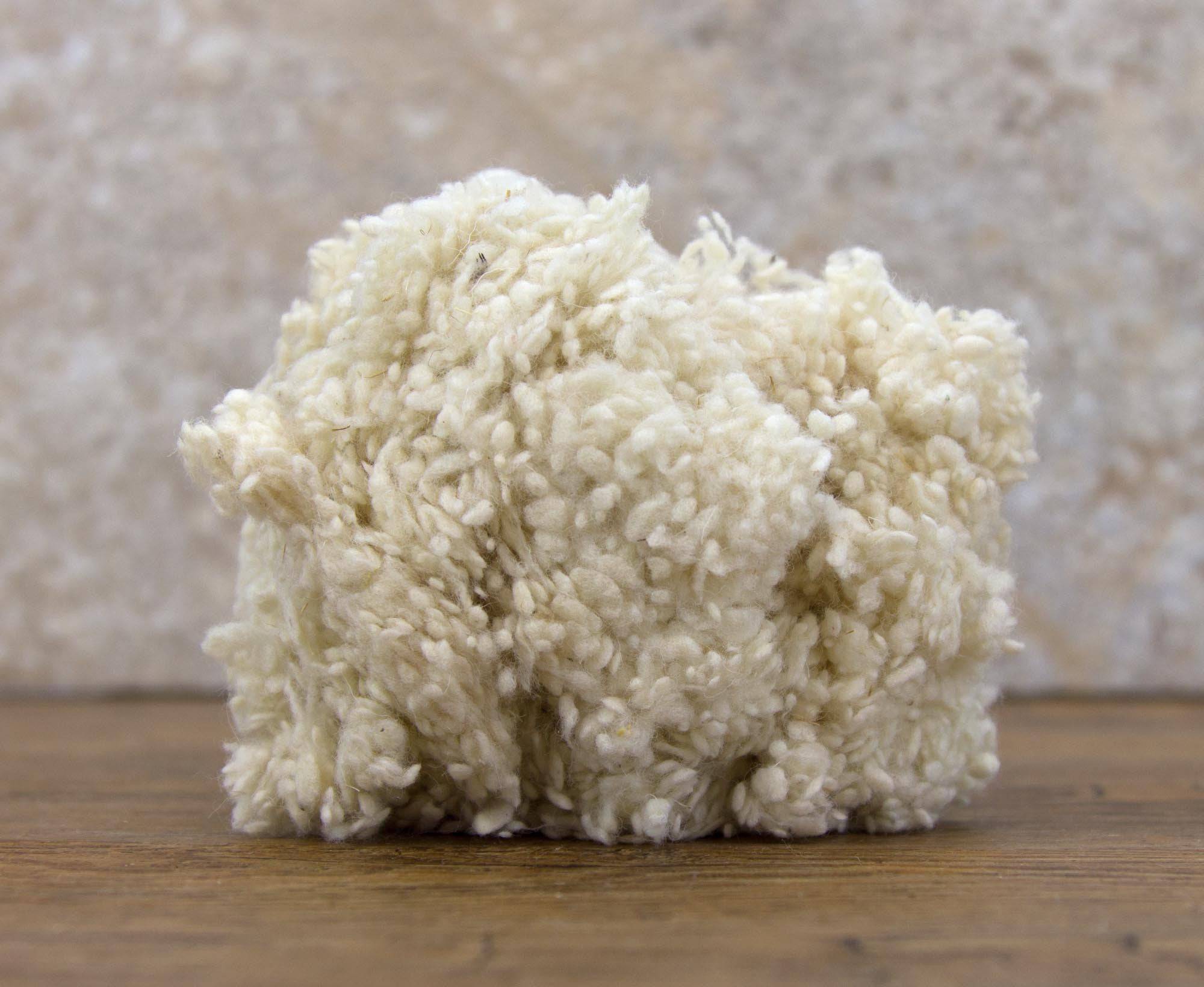 Dense Wool Balls – World of Wool Trade