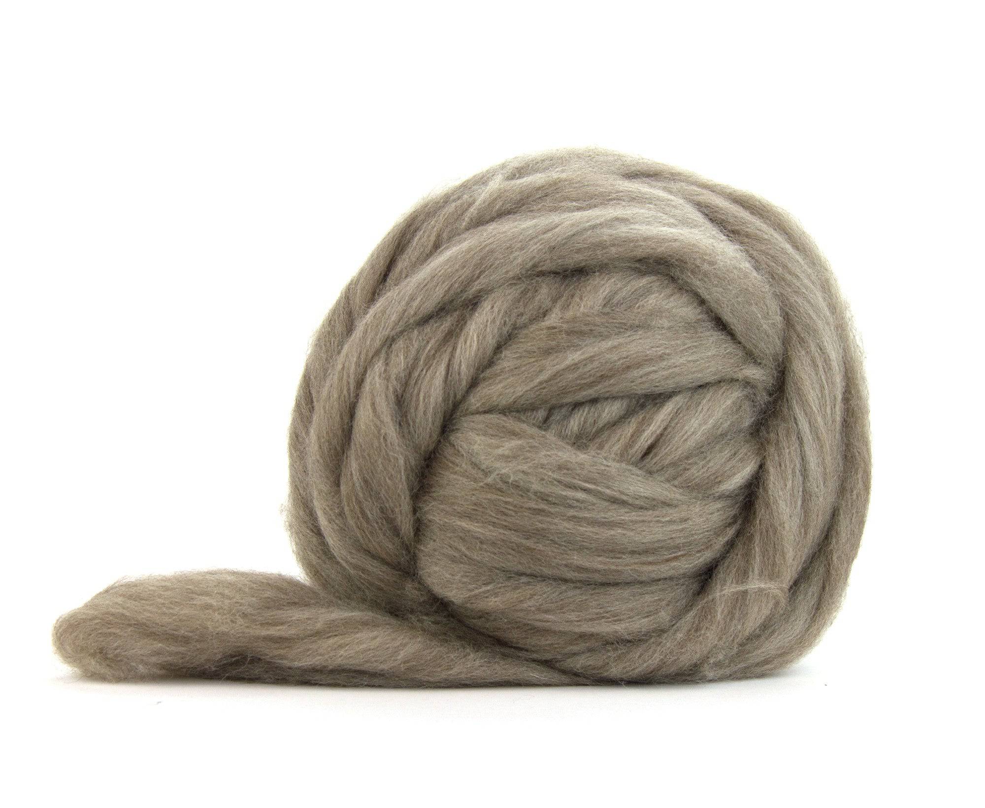 Natural Oatmeal Blue Faced Leicester Jumbo Yarn Arm Knitting Yarn ...